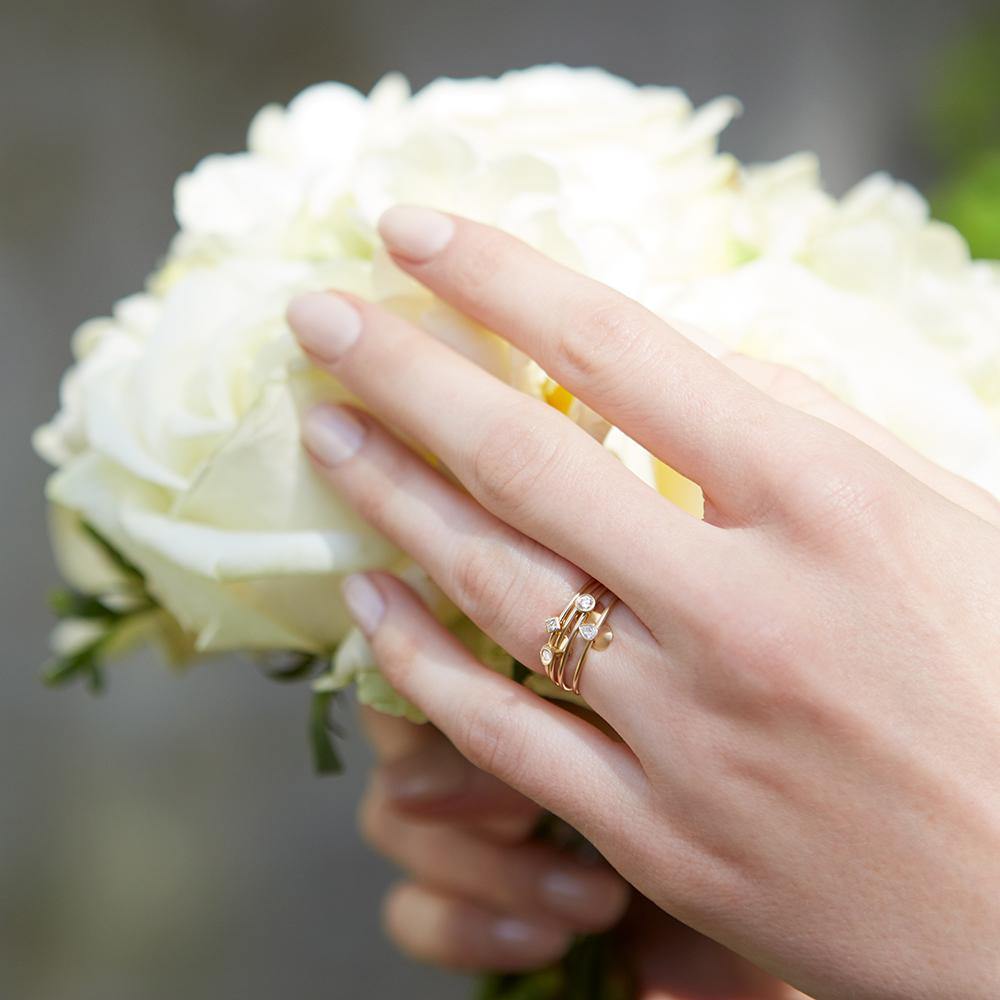 Ruifier Orbit Fine Dot 14ct yellow gold Ring | RUIFIER